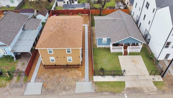 Cozy+cute|neardwntwnhou|unit4|fast Wi-fi - Minute Maid Park Houston