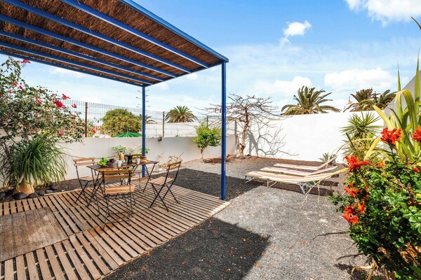 Casa Canto · Jardín, Parking & Calma · By Bayside Rentals - Costa Teguise