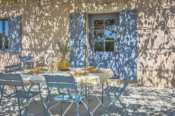 La Paisible En Luberon - Bonnieux