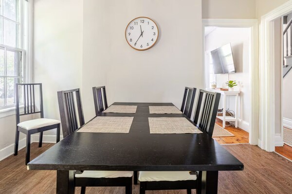Unbeatable Downtown Mystic Location - Stonington, CT