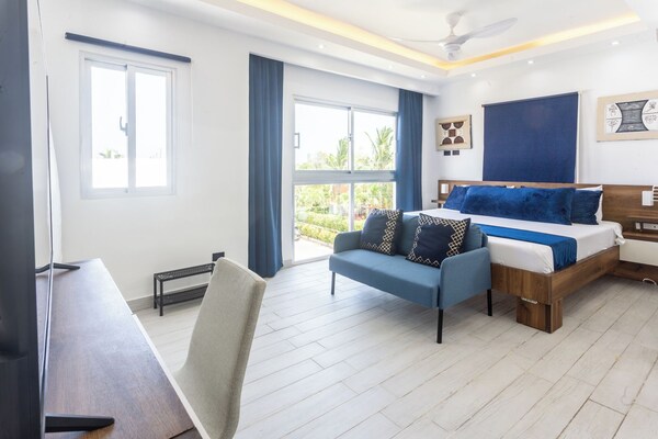 Charming 1-bedroom Villa With Wifi, Ac, Mini-pool In Peaceful Punta Cana - Punta Cana