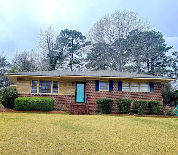 Ft. Moore/ft. Benning Getaway - Cozy Stay Near Shopping/dining - Columbus