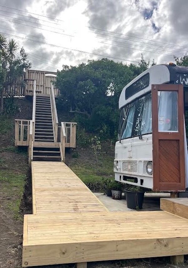 Luxury Beach Bus - Whanganui