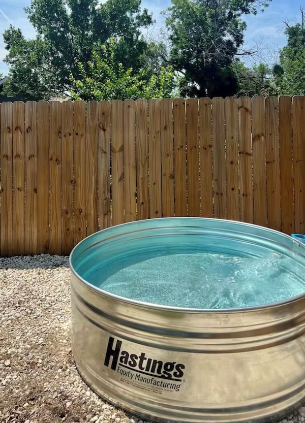 Modern Home - Cowboy Pool & More! Mins From Riverwalk, Alamodome, Frost, Afb! - Hot Wells - San Antonio