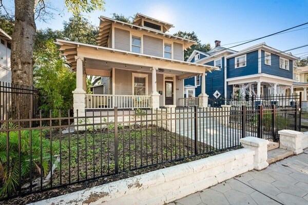 240- Sleeps 10, Centrally Located, Fenced Yard, Pet & Family Friendly - Jacksonville, FL