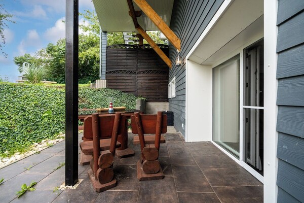 Top Saniertes, Hochwertiges Ferienhaus Mit 3 Einheiten Fast Direkt An Der Müritz - Gotthun