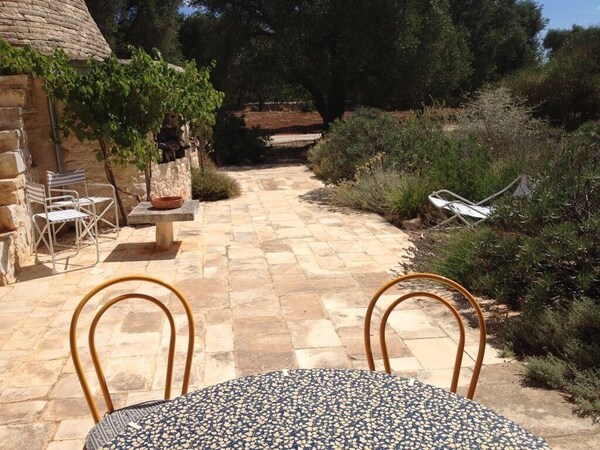 Authentic Trullo In The Charming Countryside Of Apulia For Country Lovers - Francavilla Fontana