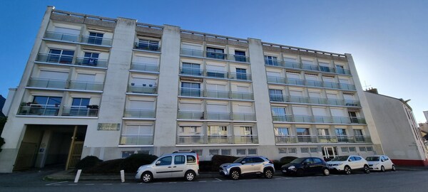 Bel Appartement Rénové En Plein Cœur De Concarneau - Parking Privé - Wifi - Rosporden