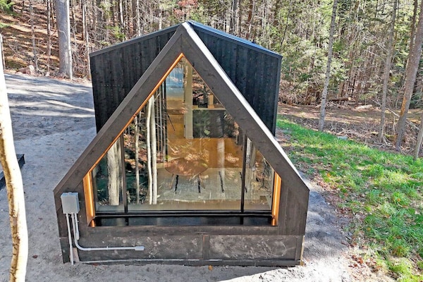 Tiny A-frame Romantic Getaway - Maine