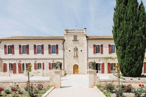 Le Mas Caladoc  Domaine De Luxe Avec Spa Privatif En Provence - Camargue