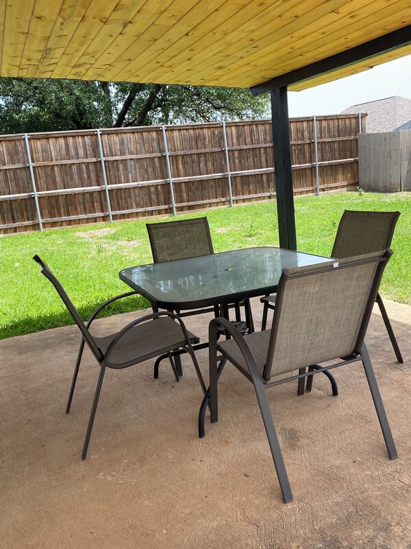 2- Bedroom 1 Bath Home, Close To Everything N Dallas Has To Offer. - 플레이노
