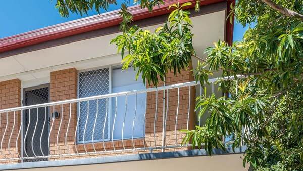 Coastal Comfort In Labrador Family-friendly! - Gold Coast