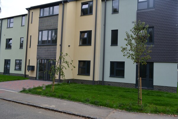 Homely Retreat Spacious Ground Floor Flat Near Oxford City Centre, Free Parking - Oxford