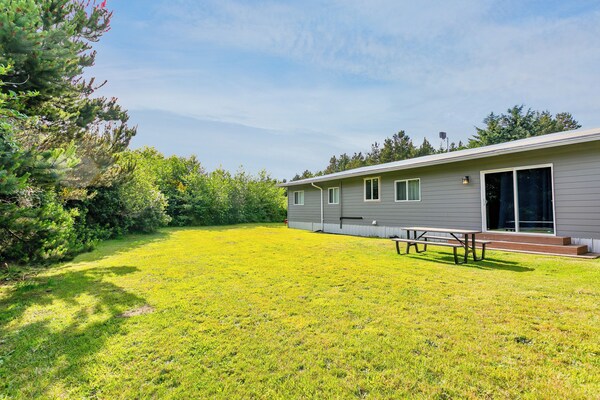 King Suite | Wifi | Pet-friendly - Grayland Beach State Park, Grayland