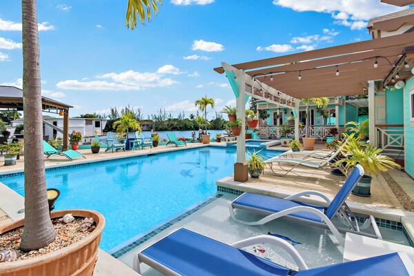 New Luxe Private Family Getaway In The Bahamas! - Nassau
