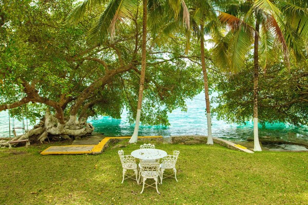 Manik House - Bacalar