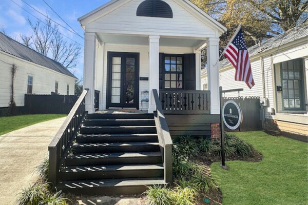 Bibb Mill Historic Cottage - Luxury Stay Near Riverwalk & Uptown Columbus - Columbus, GA