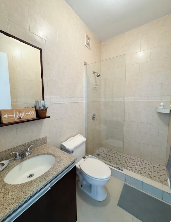 Equipped Beach Apartment With Kitchen, Ac, Wifi, 1 Queen Bed + 1 Sofa Bed. - Dorado