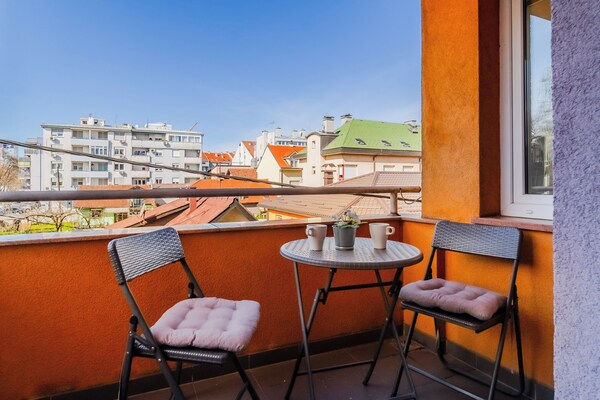 Cherry City Stay Apartment With Parking, Zagreb, Croatia - 자그레브