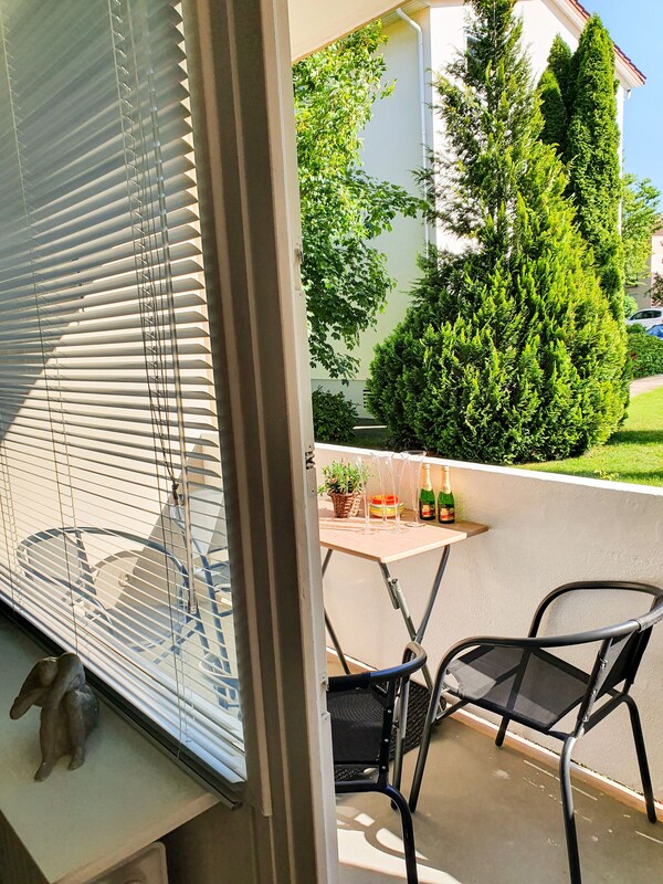 Apartment 'Enjoy The Beauty Of üBerlingen' With Balcony And Wi-fi - Konstanz