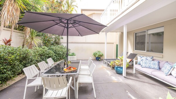 Shells On The Shore, 9 Lentara St- Wi-fi, Air Con, Boat Parking, Linen - Port Stephens