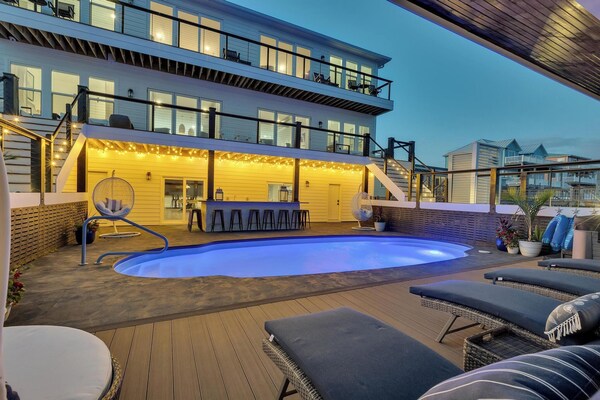 New In 2024 5br Oceanfront Duplex East Side W/pool, Topline Amenities & Views - Emerald Isle, NC
