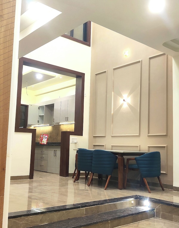 Sharnam Villas Near Omkareshwar 3bhk - Omkareshwar