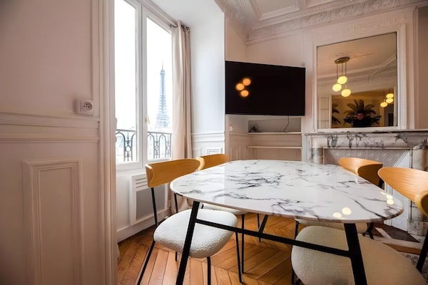 Tbs 327 - Superb Apartment With Eiffel Tower View - Eiffel Tower - Paris