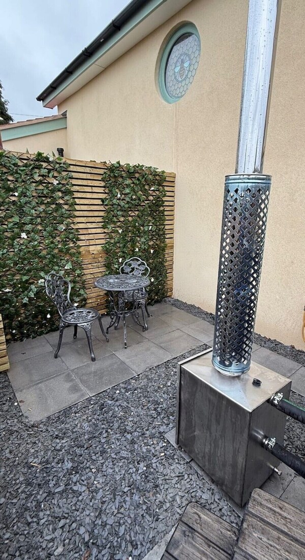 Cedar Barn - Nantwich With Hot Tub - Nantwich