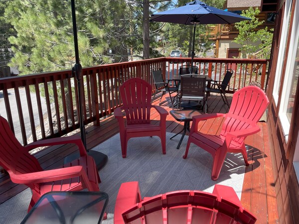 Charming 3-br Chalet In Tahoe Donner - Donner Lake, CA