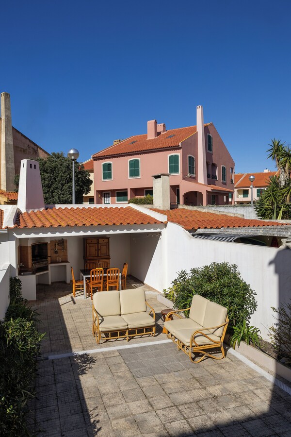 Seabreeze Residence - 2 Minutes From The Beach - Lourinhã