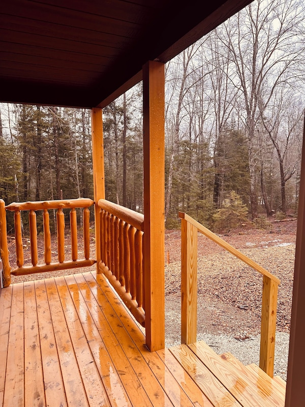 Charming Red Surry Cabin Close To Acadia National Park And Bar Harbor - Maine