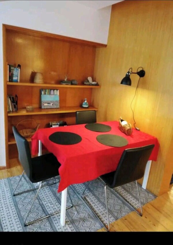 Apartamento 'Madragoa' Con Terraza Privada, Balcón Y Wi-fi - Lisbon