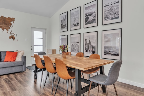 A Tranquil Escape For The Entire Family In The Heart Of The Thousand Islands - Alexandria Bay, NY