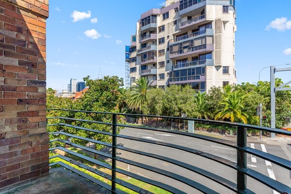 Charming 1-bed Apartment In Neutral Bay - ノースシドニー