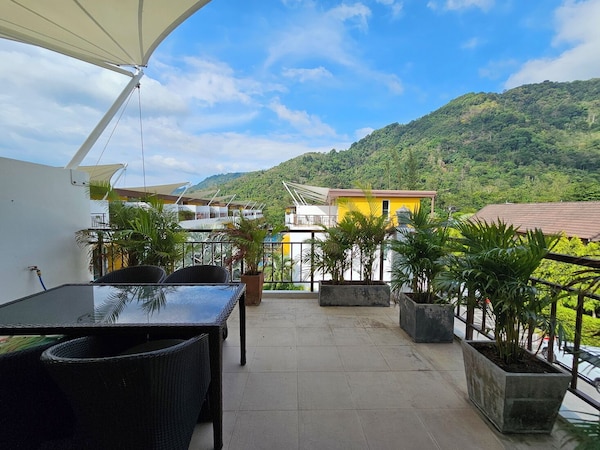 Modern 3-bedroom Townhome In Kamala - Patong Beach