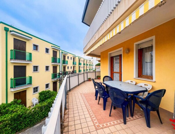 Apartamento Bellamente Amueblado - Bibione