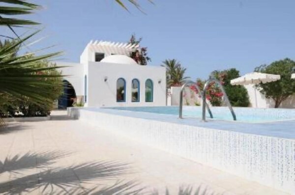 Beautiful Villa With Private Pool For A Dream Vacation - Tunísia