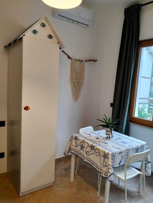Studio Apartment A Stone's Throw From The Sea - Roseto degli Abruzzi