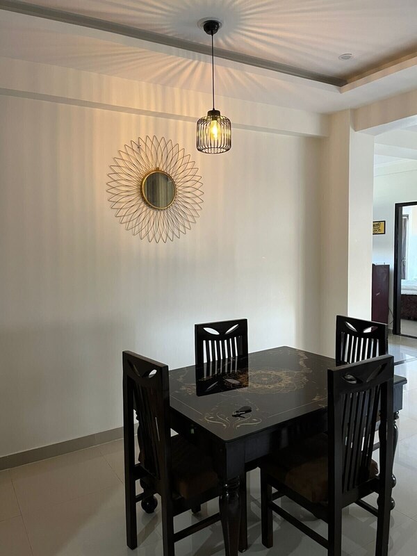 3bhk Luxury Apartment In Serene Dehradun, Hill View Escape - Dehradun