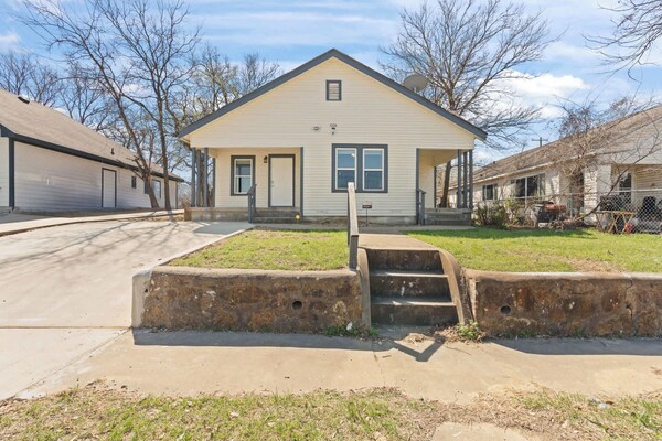 Stylish 1-bedroom Retreat In Fort Worth - Meadowbrook - Fort Worth