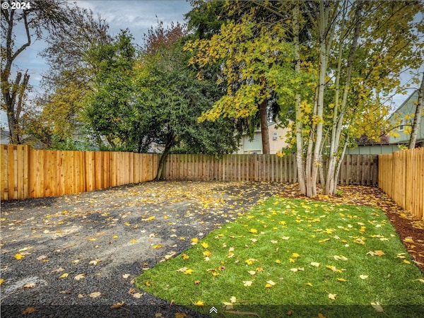 Vancouver Wa Home - Sleeps 6 - Vancouver