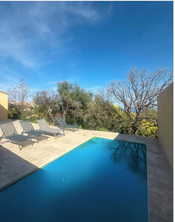 Superb Villa With Sea View And Swimming Pool - L'Île-Rousse