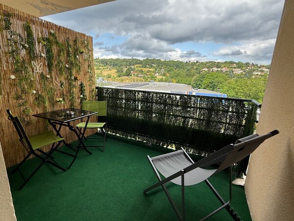 500m Centre Historique Apt 50m² +Balcon +Parking Ascenseur Draps +Menage Inclus - Sarlat-la-Canéda
