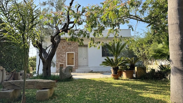 Villetta Capilungo - Jardín, 6 Plazas, Barbacoa, A/c. - Racale