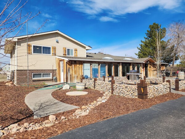 Superb Entertainment Retreat: Colorado Crossroads! - Broomfield, CO