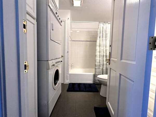 Studio Steps To The Sand | Spacious | Clean | Cozy - Aéroport de Los Angeles (LAX)