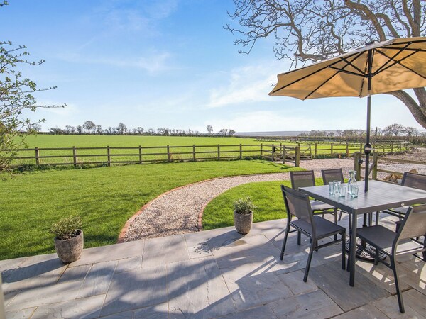 3 Bedroom Accommodation In Wedmore, Near Glastonbury - Cheddar