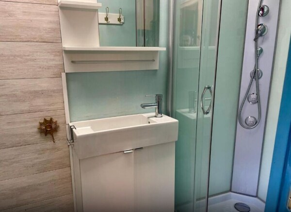 Riojania Heredad - Habitación Cuádruple Clásica - Arnedo