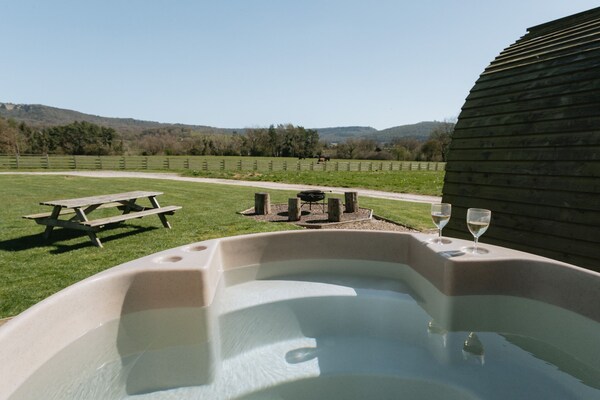 Ensuite Family Cabin With Private Hot Tub - Thirsk